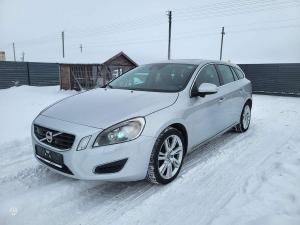 Pelēks Volvo V60 2011 Viļņa, ar dzinēja tilpumu 2.40 L un nobraukumu 287 tūkst. km par 5650 €, foto 3 vietnē AUTOMOTO.COM.LV
