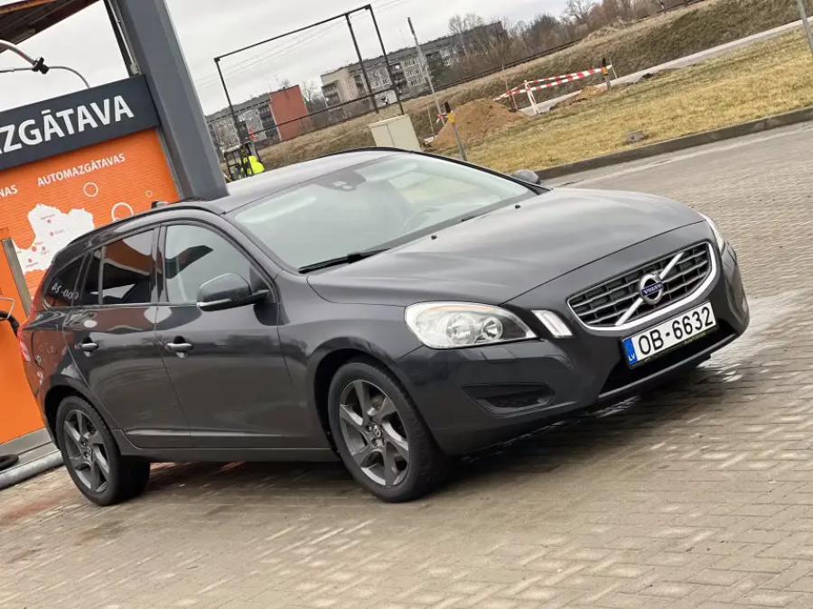 Серый Вольво B60 2011 в Екабпилс, объемом двигателя 1.60 л и пробегом 291 тыс. км за 6100 €, фото 6 на AUTOMOTO.COM.LV