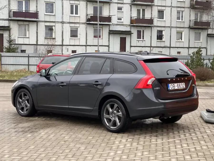Серый Вольво B60 2011 в Екабпилс, объемом двигателя 1.60 л и пробегом 291 тыс. км за 6100 €, фото 11 на AUTOMOTO.COM.LV