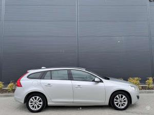 Grey Volvo V60 2013 in Vilnius, with an engine capacity of 1.59 L and mileage of 191 thousand km for 4950 €, photo 6 on AUTOMOTO.COM.LV