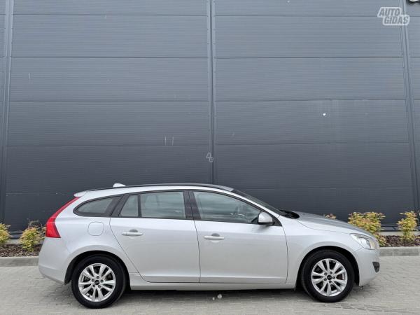Pelēks Volvo V60 2013 Viļņa, ar dzinēja tilpumu 1.60 L un nobraukumu 191 tūkst. km par 4950 €, foto 6 vietnē AUTOMOTO.COM.LV