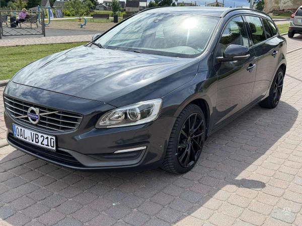 Серый Вольво B60 2013 в Каунас, объемом двигателя 2.00 л и пробегом 300 тыс. км за 5950 €, фото 3 на AUTOMOTO.COM.LV