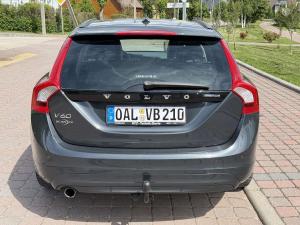 Серый Вольво B60 2013 в Каунас, объемом двигателя 2.00 л и пробегом 300 тыс. км за 5950 €, фото 7 на AUTOMOTO.COM.LV