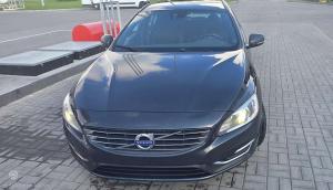 Pelēks Volvo V60 2014 Tauragė, ar dzinēja tilpumu 1.98 L un nobraukumu 400 tūkst. km par 4200 €, foto 4 vietnē AUTOMOTO.COM.LV