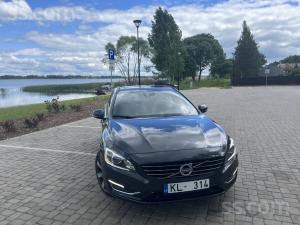 Grey Volvo V60 2014 in Ludza, with an engine capacity of 2.40 L and mileage of 332 thousand km for 7800 €, photo 8 on AUTOMOTO.COM.LV