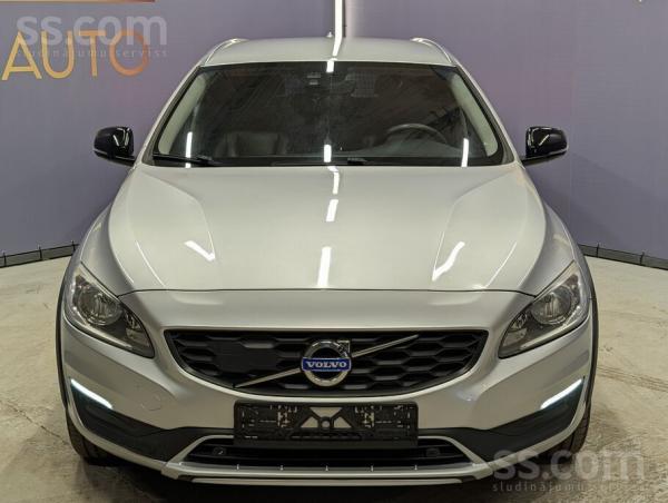 Серый Вольво B60 2016 в Юрмала, объемом двигателя 2.00 л и пробегом 186 тыс. км за 11950 €, фото 9 на AUTOMOTO.COM.LV