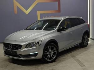 Pelēks Volvo V60 2016 Jūrmala, ar dzinēja tilpumu 2.00 L un nobraukumu 186 tūkst. km par 11950 €, foto 4 vietnē AUTOMOTO.COM.LV