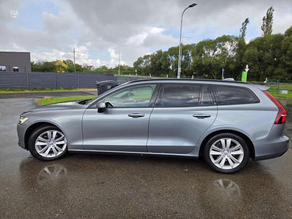 Pelēks Volvo V60 2018 Tauragė, ar dzinēja tilpumu 2.00 L un nobraukumu 264 tūkst. km par 11300 €, foto 9 vietnē AUTOMOTO.COM.LV