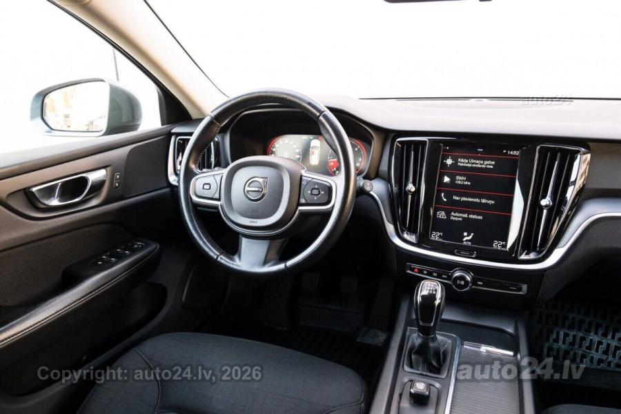 Pelēks Volvo V60 2019 Rīga, ar dzinēja tilpumu 2.00 L un nobraukumu 230 tūkst. km par 13200 €, foto 10 vietnē AUTOMOTO.COM.LV
