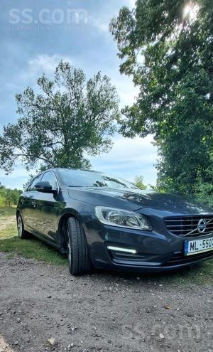 Grey Volvo V60 2015 in Liepaja, with an engine capacity of 2.40 L and mileage of 236 thousand km for 6700 €, photo  on AUTOMOTO.COM.LV