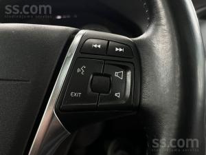 Grey Volvo V60 2010 in Riga, with an engine capacity of 2.00 L and mileage of 0 thousand km for 4199 €, photo 14 on AUTOMOTO.COM.LV