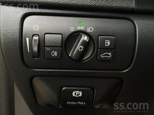 Grey Volvo V60 2010 in Riga, with an engine capacity of 2.00 L and mileage of 0 thousand km for 4199 €, photo 17 on AUTOMOTO.COM.LV