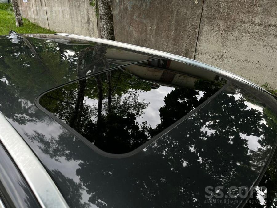 Grey Volvo V60 2010 in Riga, with an engine capacity of 2.00 L and mileage of 0 thousand km for 4199 €, photo 27 on AUTOMOTO.COM.LV