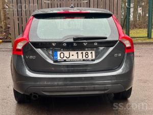 Grey Volvo V60 2011 in Riga, with an engine capacity of 2.00 L and mileage of 226 thousand km for 5290 €, photo 14 on AUTOMOTO.COM.LV