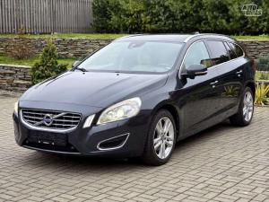 Grey Volvo V60 2011 in Vilnius, with an engine capacity of 1.60 L and mileage of 209 thousand km for 5500 €, photo 4 on AUTOMOTO.COM.LV