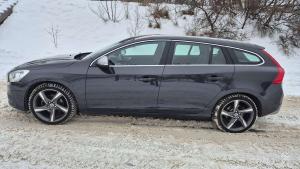 Grey Volvo V60 2011 in Vilnius, with an engine capacity of 1.98 L and mileage of 290 thousand km for 5600 €, photo 8 on AUTOMOTO.COM.LV