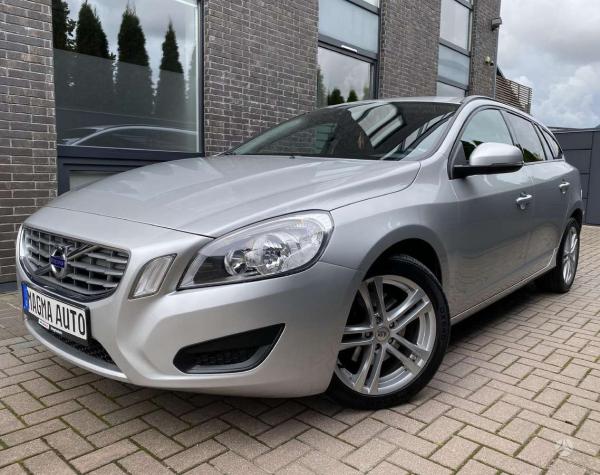 Pelēks Volvo V60 2011 Marijampole, ar dzinēja tilpumu 1.56 L un nobraukumu 308 tūkst. km par 4550 €, foto 5 vietnē AUTOMOTO.COM.LV