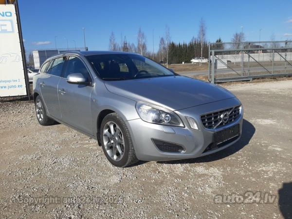Grey Volvo V60 2011 in Tartu, with an engine capacity of 2.40 L and mileage of 252 thousand km for 7500 €, photo 8 on AUTOMOTO.COM.LV