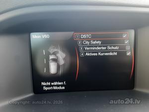 Pelēks Volvo V60 2011 Tartu, ar dzinēja tilpumu 2.40 L un nobraukumu 252 tūkst. km par 7500 €, foto 22 vietnē AUTOMOTO.COM.LV