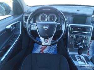 Grey Volvo V60 2011 in Siauliai, with an engine capacity of 2.00 L and mileage of 0 thousand km for 6250 €, photo 12 on AUTOMOTO.COM.LV