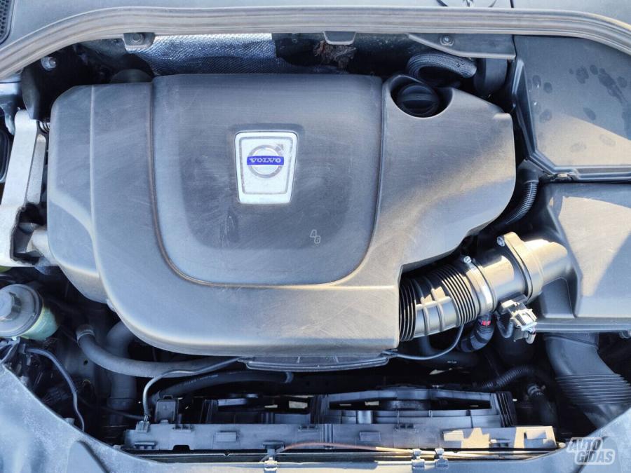 Grey Volvo V60 2011 in Siauliai, with an engine capacity of 2.00 L and mileage of 0 thousand km for 6250 €, photo 21 on AUTOMOTO.COM.LV