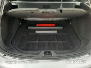 Pelēks Volvo V60 2011 Tartu, ar dzinēja tilpumu 2.40 L un nobraukumu 252 tūkst. km par 7200 €, foto 6 vietnē AUTOMOTO.COM.LV