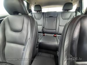 Pelēks Volvo V60 2011 Tartu, ar dzinēja tilpumu 2.40 L un nobraukumu 252 tūkst. km par 7200 €, foto 15 vietnē AUTOMOTO.COM.LV