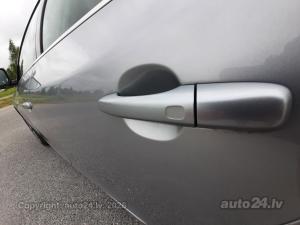 Pelēks Volvo V60 2011 Tartu, ar dzinēja tilpumu 2.40 L un nobraukumu 252 tūkst. km par 6990 €, foto 12 vietnē AUTOMOTO.COM.LV