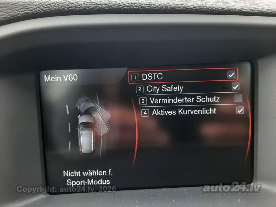 Pelēks Volvo V60 2011 Tartu, ar dzinēja tilpumu 2.40 L un nobraukumu 252 tūkst. km par 6990 €, foto 24 vietnē AUTOMOTO.COM.LV