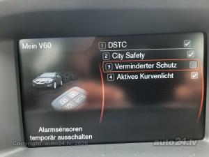 Pelēks Volvo V60 2011 Tartu, ar dzinēja tilpumu 2.40 L un nobraukumu 252 tūkst. km par 6990 €, foto 25 vietnē AUTOMOTO.COM.LV