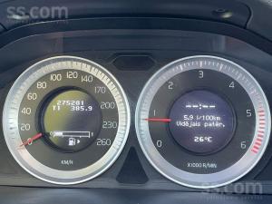 Pelēks Volvo V60 2011 Rīga, ar dzinēja tilpumu 2.00 L un nobraukumu 275 tūkst. km par 3200 €, foto 11 vietnē AUTOMOTO.COM.LV