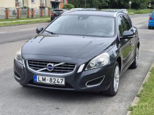 Серый Вольво B60 2011 в Рига, объемом двигателя 2.00 л и пробегом 300 тыс. км за 4500 €, фото  на AUTOMOTO.COM.LV