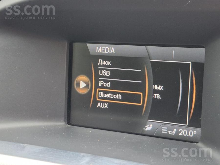 Pelēks Volvo V60 2011 Rīga, ar dzinēja tilpumu 2.00 L un nobraukumu 300 tūkst. km par 4500 €, foto 13 vietnē AUTOMOTO.COM.LV