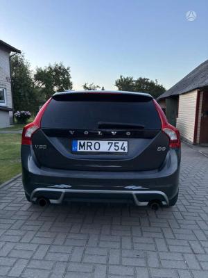 Grey Volvo V60 2011 in Kaisiadorys, with an engine capacity of 1.98 L and mileage of 295 thousand km for 5900 €, photo  on AUTOMOTO.COM.LV