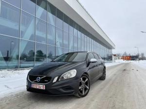 Серый Вольво B60 2011 в Резекне, объемом двигателя 2.00 л и пробегом 290 тыс. км за 6300 €, фото  на AUTOMOTO.COM.LV