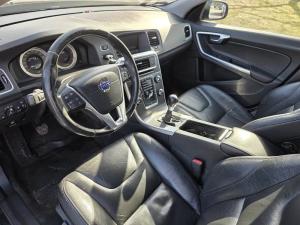 Pelēks Volvo V60 2011 Ventspils, ar dzinēja tilpumu 1.60 L un nobraukumu 275 tūkst. km par 3950 €, foto 15 vietnē AUTOMOTO.COM.LV