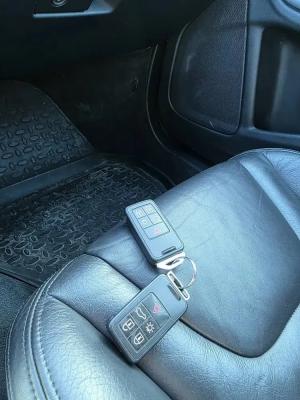 Pelēks Volvo V60 2011 Ventspils, ar dzinēja tilpumu 1.60 L un nobraukumu 275 tūkst. km par 3950 €, foto 26 vietnē AUTOMOTO.COM.LV