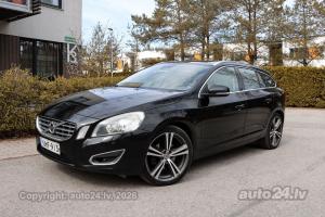 Pelēks Volvo V60 2011 Tallina, ar dzinēja tilpumu 2.00 L un nobraukumu 373 tūkst. km par 4999 €, foto 8 vietnē AUTOMOTO.COM.LV