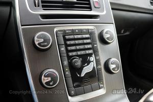 Pelēks Volvo V60 2011 Tallina, ar dzinēja tilpumu 2.00 L un nobraukumu 373 tūkst. km par 4999 €, foto 13 vietnē AUTOMOTO.COM.LV