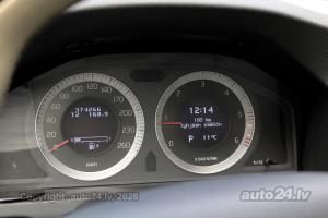 Pelēks Volvo V60 2011 Tallina, ar dzinēja tilpumu 2.00 L un nobraukumu 373 tūkst. km par 4999 €, foto 21 vietnē AUTOMOTO.COM.LV