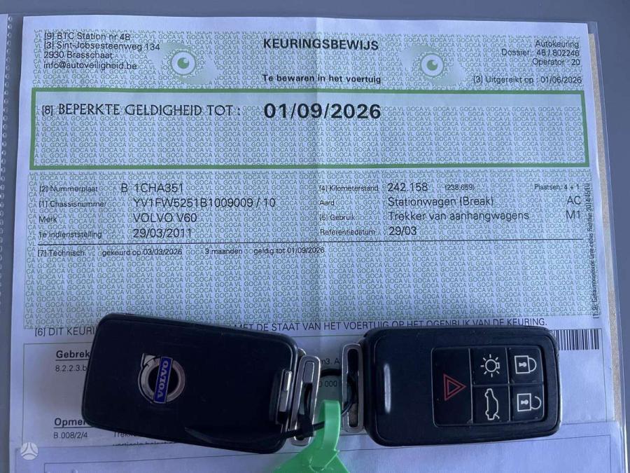 Pelēks Volvo V60 2011 Kauņa, ar dzinēja tilpumu 1.98 L un nobraukumu 246 tūkst. km par 5300 €, foto 19 vietnē AUTOMOTO.COM.LV
