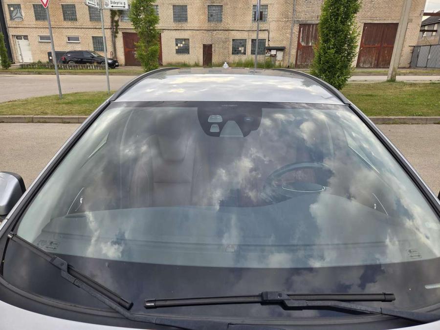 Grey Volvo V60 2011 in Kaunas, with an engine capacity of 1.98 L and mileage of 266 thousand km for 6950 €, photo 10 on AUTOMOTO.COM.LV