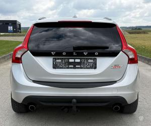 Pelēks Volvo V60 2011 Raseiniai, ar dzinēja tilpumu 2.40 L un nobraukumu 231 tūkst. km par 5750 €, foto 15 vietnē AUTOMOTO.COM.LV