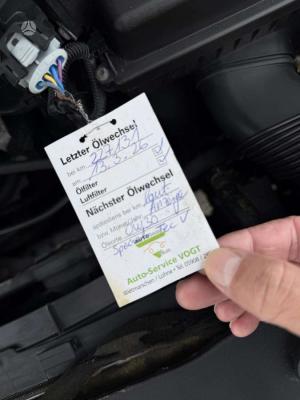 Pelēks Volvo V60 2011 Raseiniai, ar dzinēja tilpumu 2.40 L un nobraukumu 231 tūkst. km par 5750 €, foto 44 vietnē AUTOMOTO.COM.LV