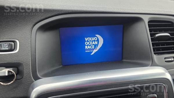 Pelēks Volvo V60 2011 Rīga, ar dzinēja tilpumu 2.00 L un nobraukumu 435 tūkst. km par 5200 €, foto 8 vietnē AUTOMOTO.COM.LV