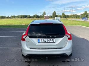 Grey Volvo V60 2011 in Rapla, with an engine capacity of 2.00 L and mileage of 0 thousand km for 3750 €, photo 9 on AUTOMOTO.COM.LV