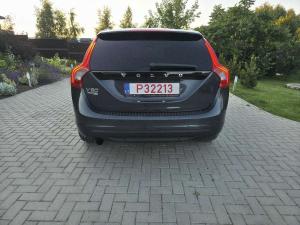 Pelēks Volvo V60 2011 Viļņa, ar dzinēja tilpumu 1.98 L un nobraukumu 342 tūkst. km par 6000 €, foto 10 vietnē AUTOMOTO.COM.LV