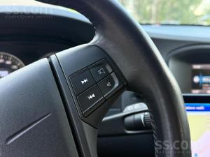 Pelēks Volvo V60 2011 Jelgava, ar dzinēja tilpumu 2.00 L un nobraukumu 0 tūkst. km par 6150 €, foto 22 vietnē AUTOMOTO.COM.LV