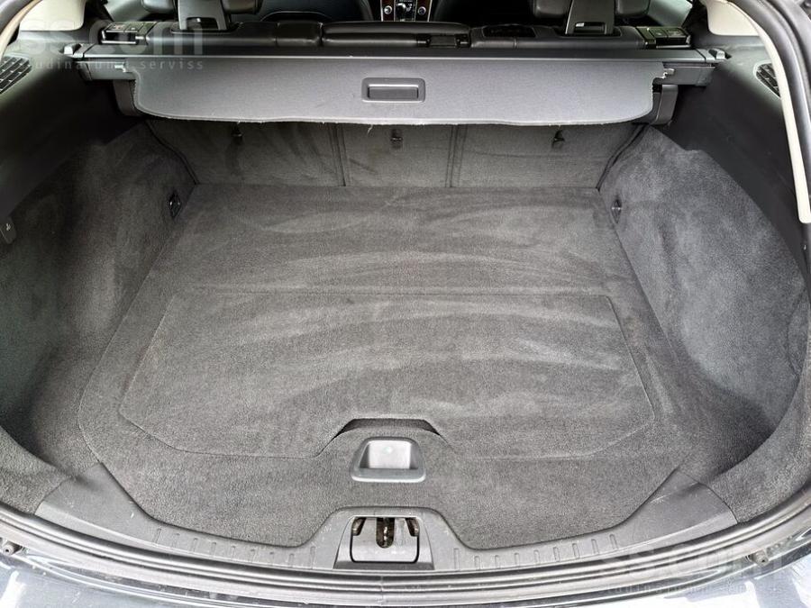Grey Volvo V60 2011 in Riga, with an engine capacity of 2.00 L and mileage of 298 thousand km for 6600 €, photo 24 on AUTOMOTO.COM.LV