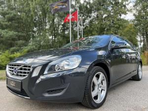 Pelēks Volvo V60 2011 Kazlų Rūda, ar dzinēja tilpumu 1.98 L un nobraukumu 318 tūkst. km par 5000 €, foto 6 vietnē AUTOMOTO.COM.LV